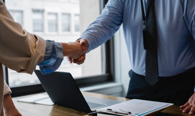 OCBC - Apa itu P2P Lending? Pengertian, Manfaat dan Cara Kerjanya